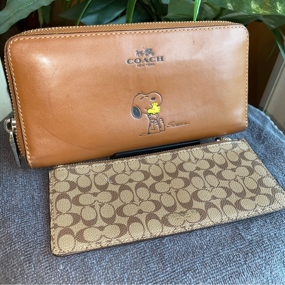 Coach | Bags | Coach X Peanuts Snoopy And Woodstock Long Wallet In ...